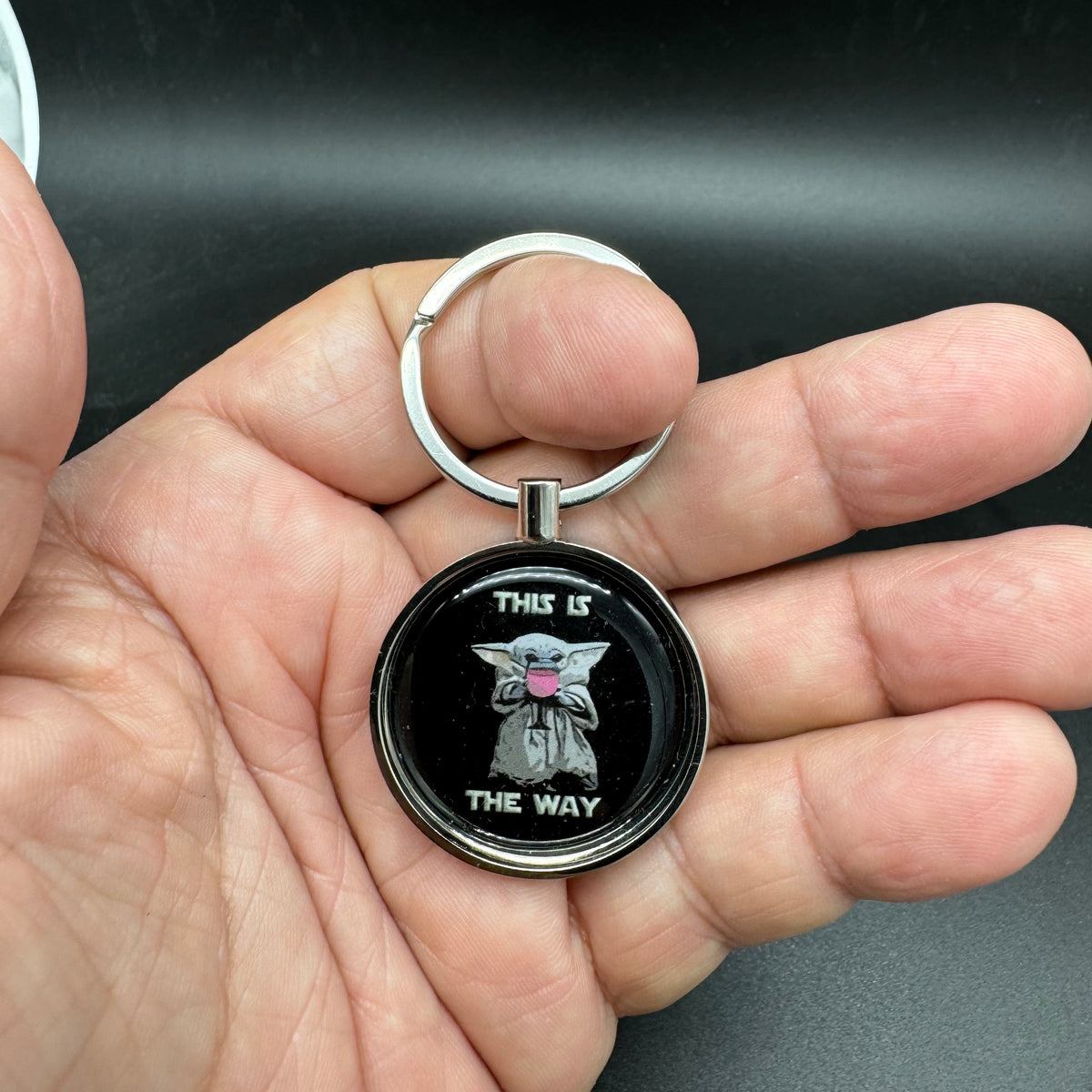 Baby Yoda Grogu Metal Keychain Star Wars Mandalorian | www ...